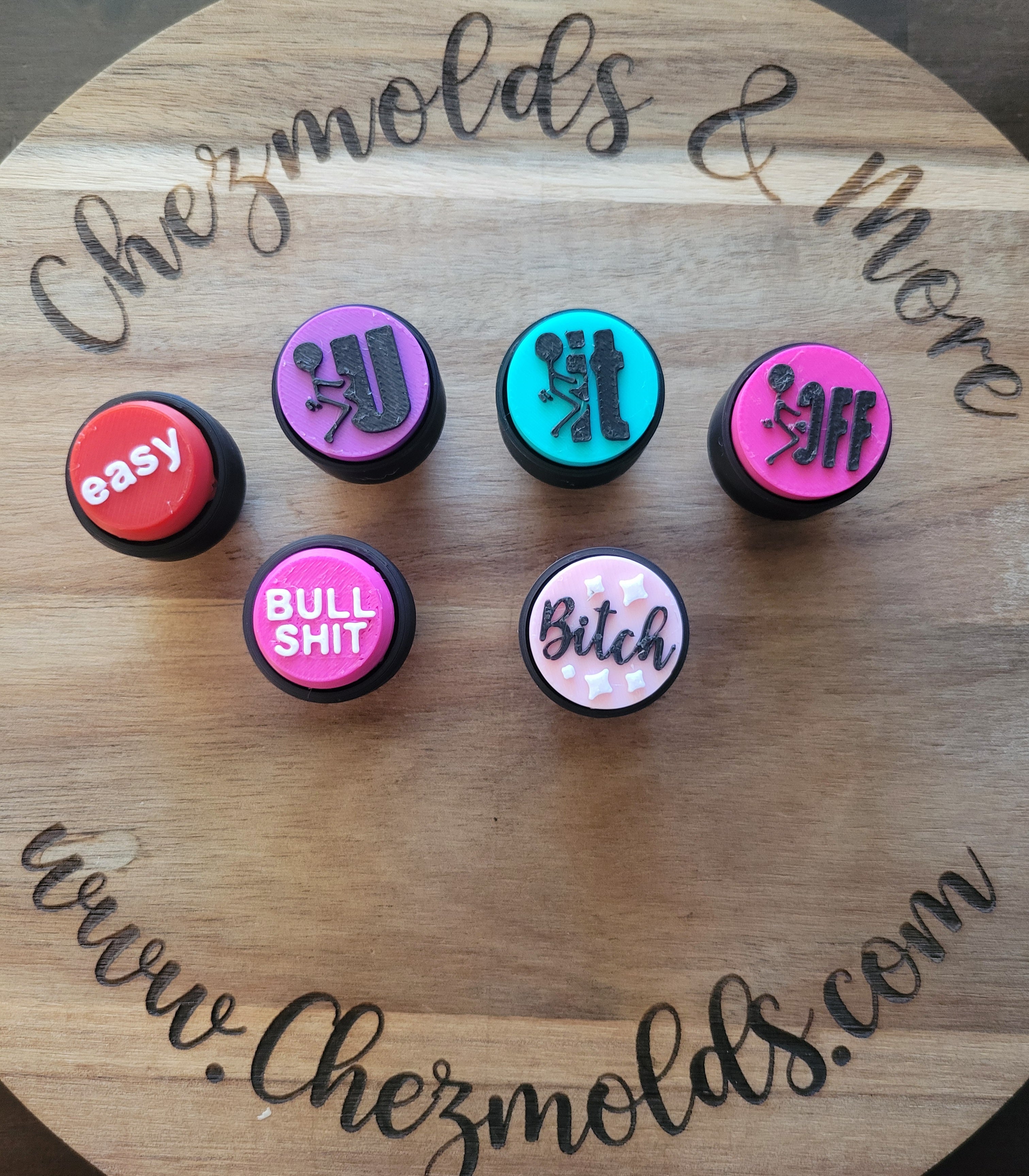 CE 3d printed Clicky button- focal Bead – ChezMolds & More