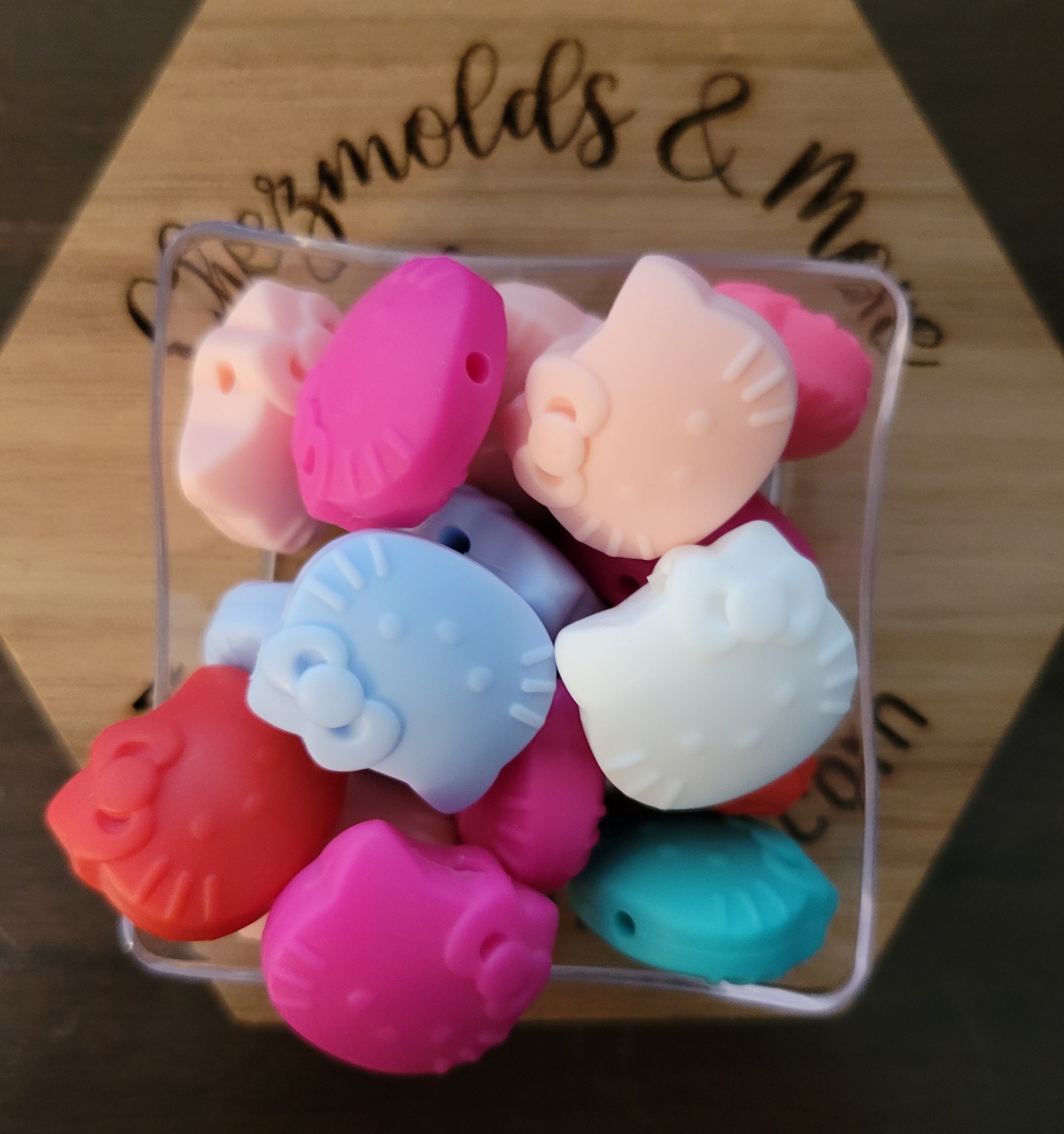 HK Face- random color set of 10 – ChezMolds & More