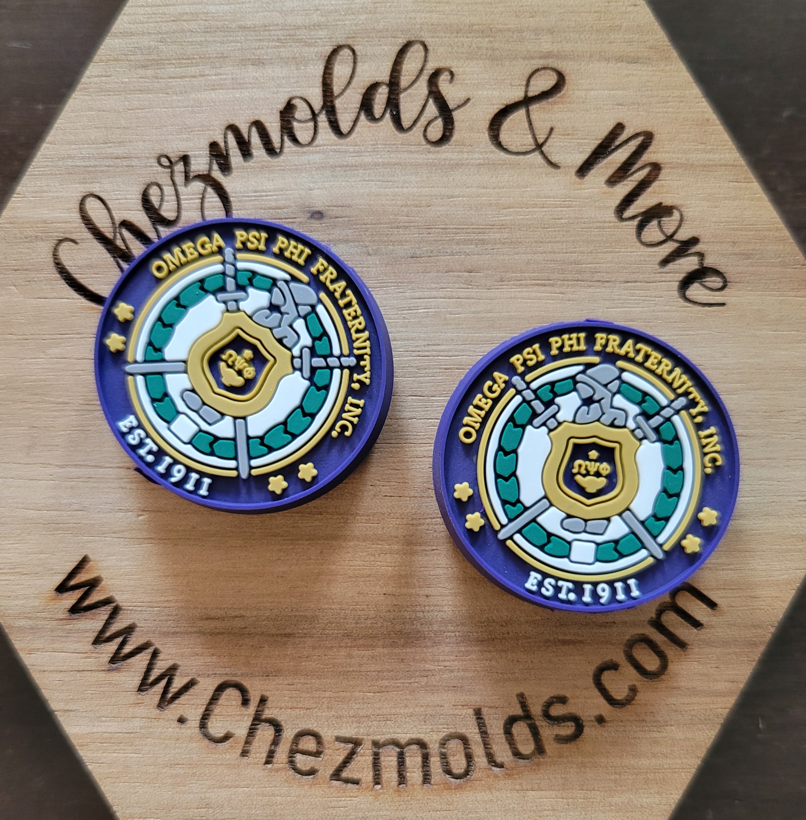 Omega Psi Phi logo college- focal Bead – ChezMolds & More
