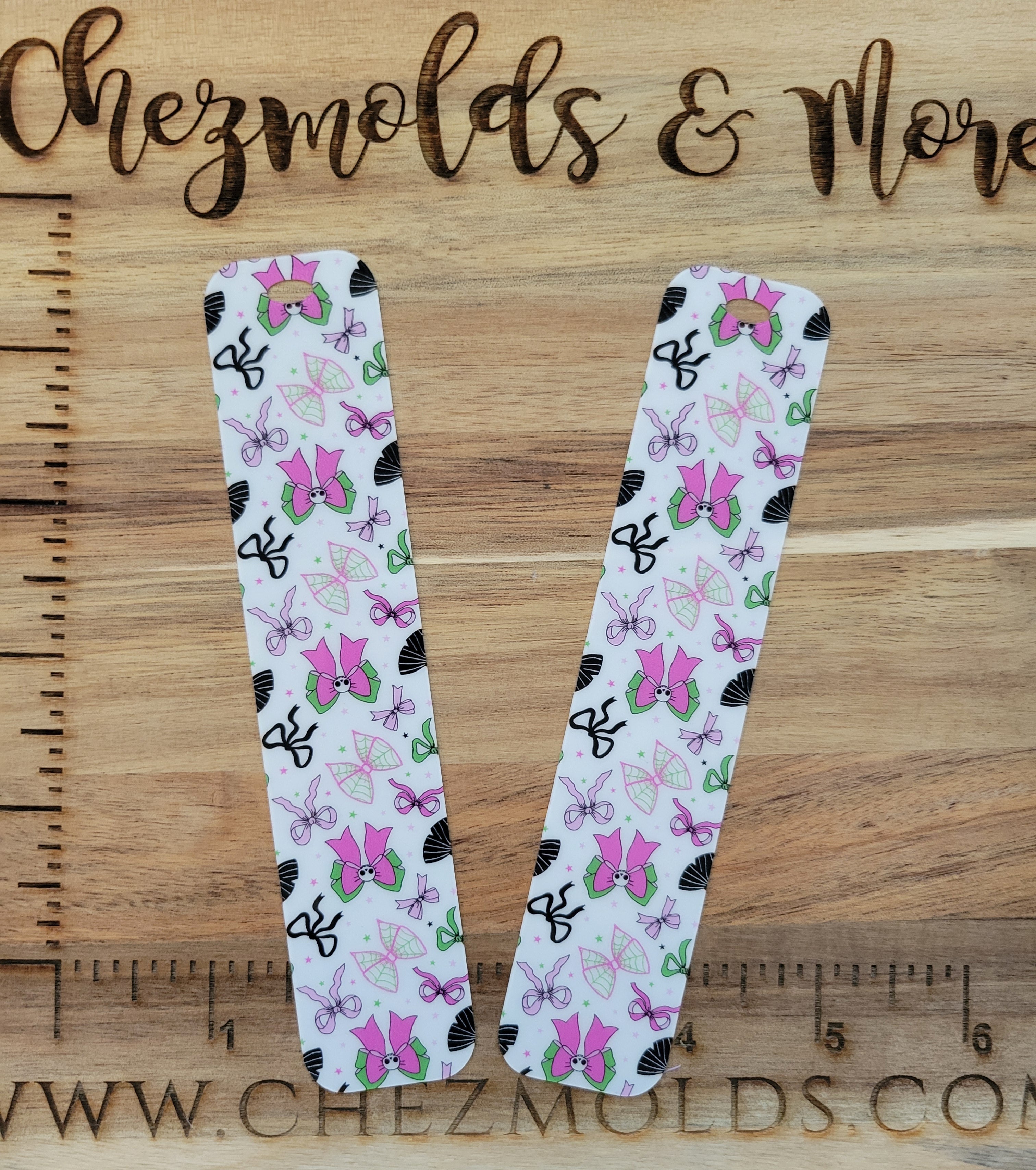 FLEX Beadable bookmarks-Bows – ChezMolds & More